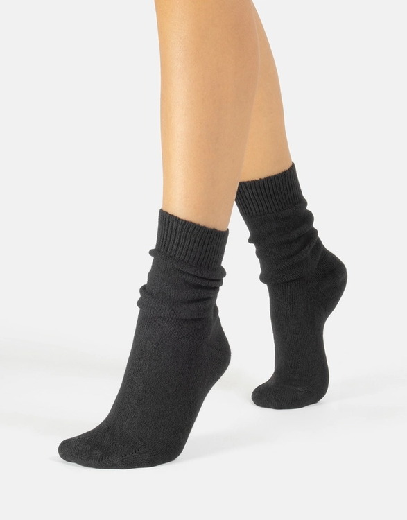 Cette Natural Fiber Socks ( Cashmere, Merino Wool) (Hoseiree.com)