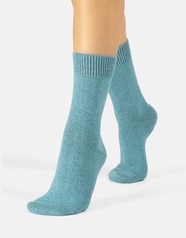 Cette Natural Fiber Socks ( Cashmere, Merino Wool) (Hoseiree.com)