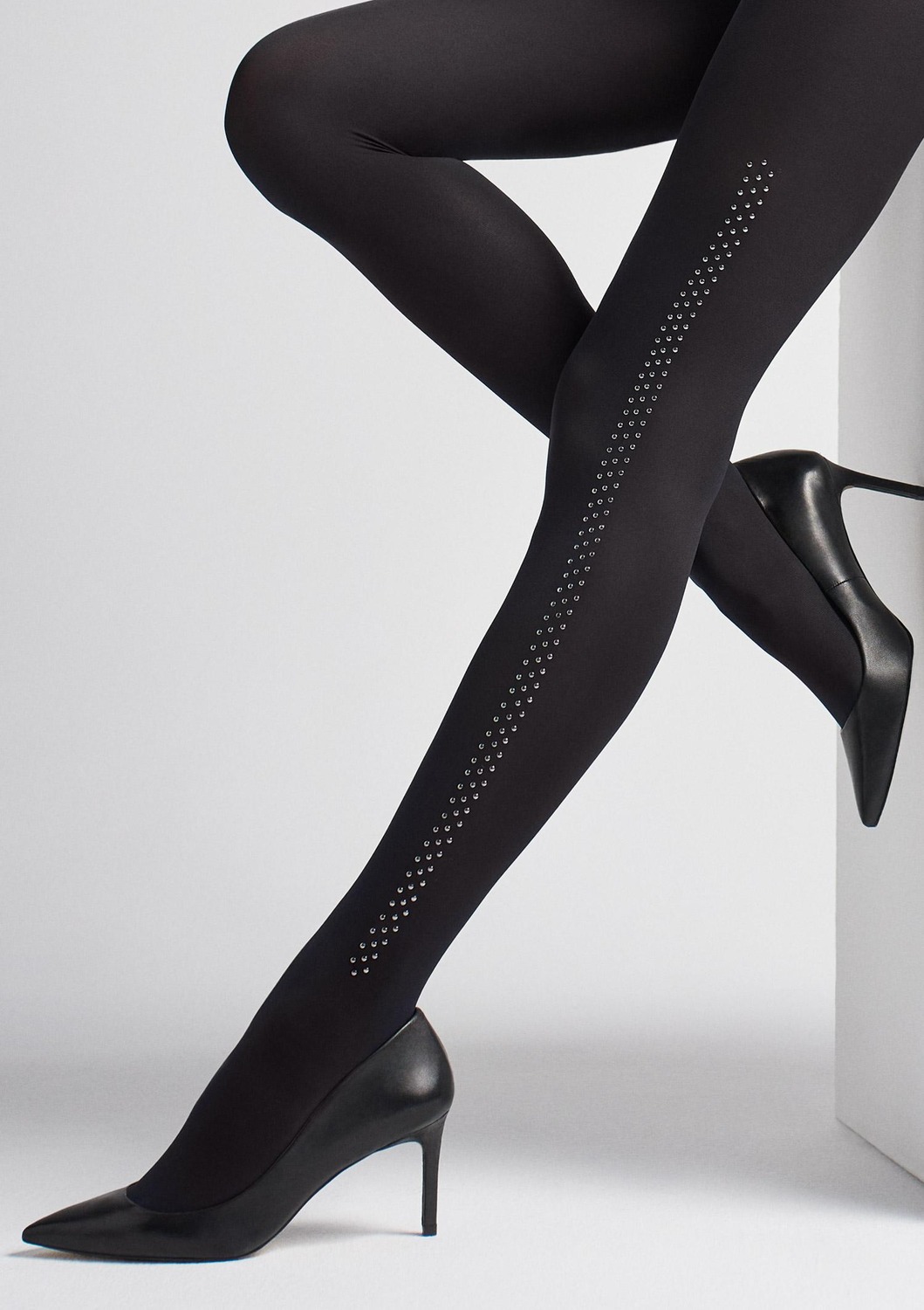 Marilyn T19 Dream Line Tights (Hoseiree.com)